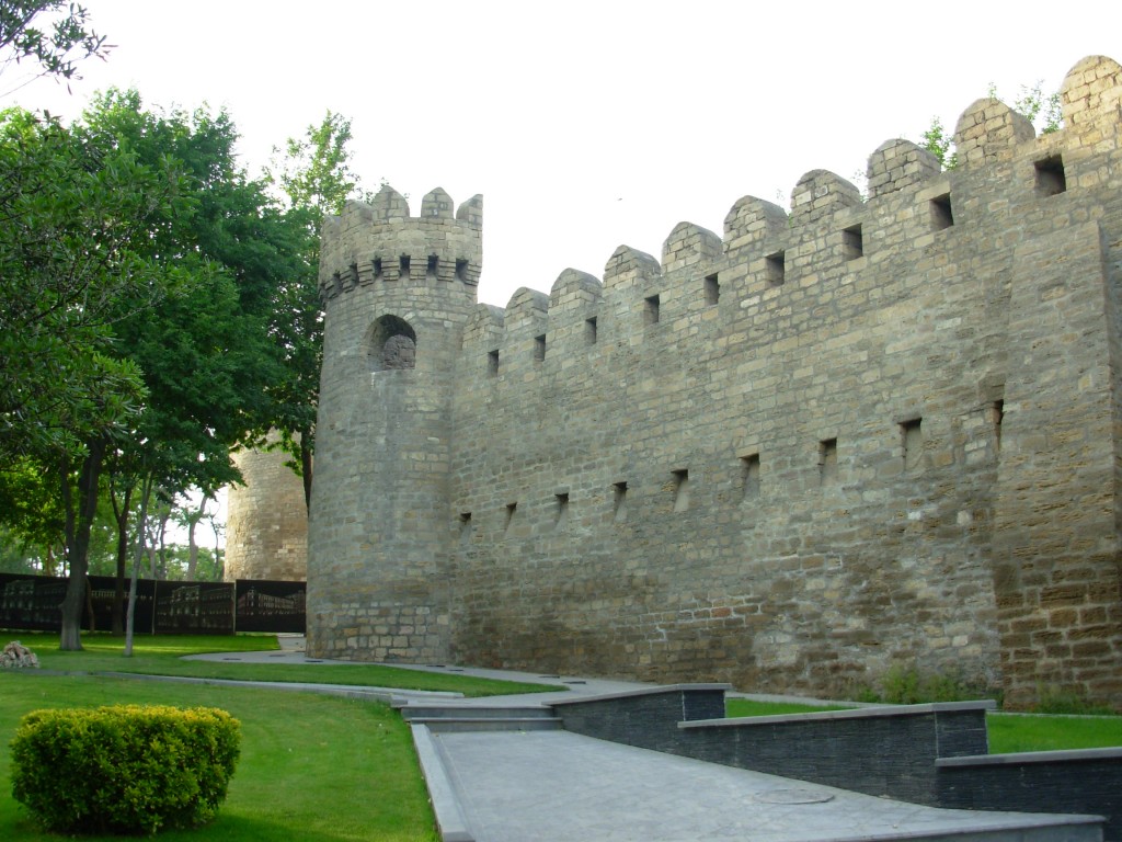 Earthbag Fortresses and Castles – Natural Building Blog