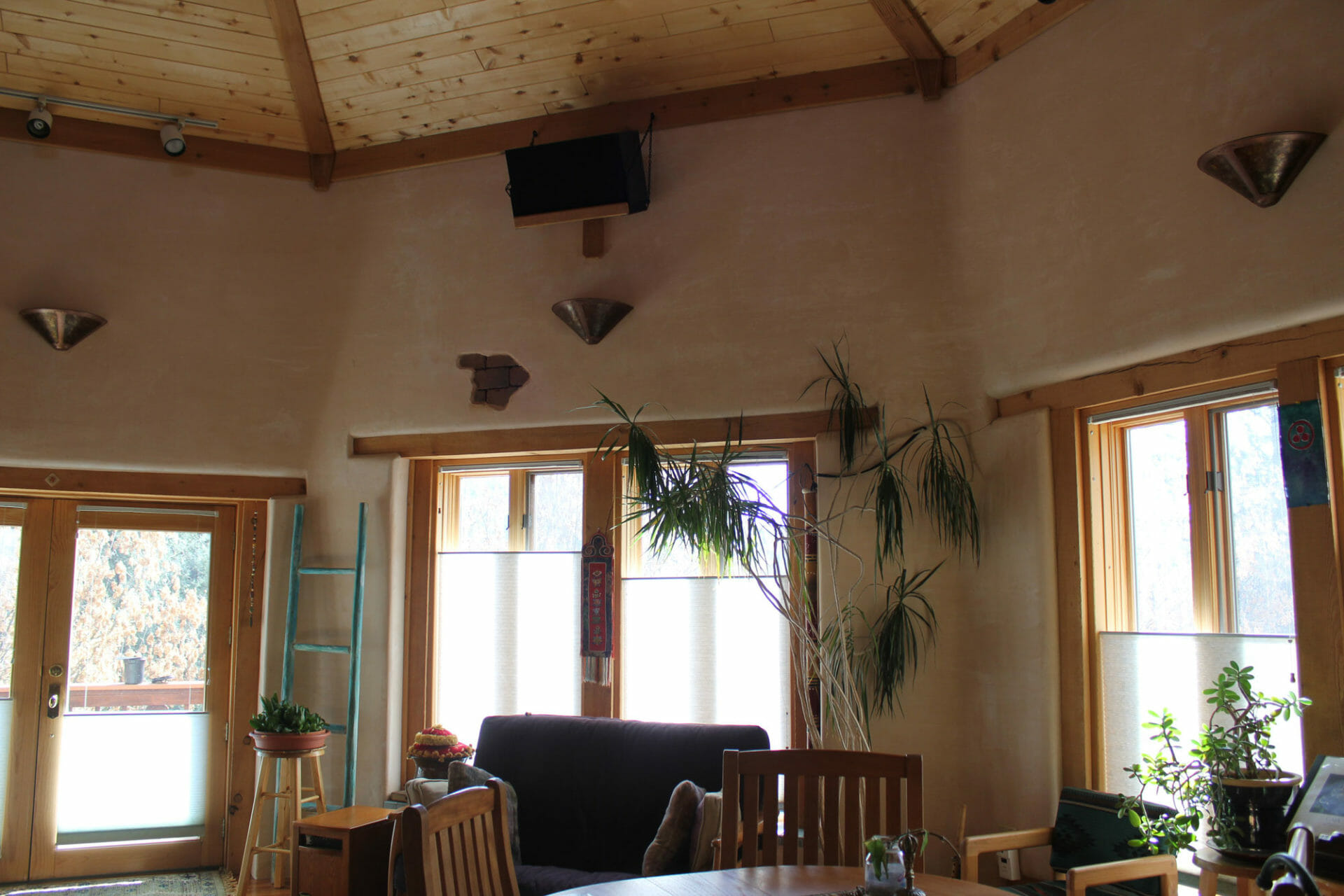 Colorado Earth Builds with Compressed Earth Blocks – Natural Building Blog