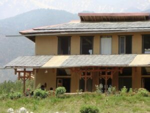 The Natural Architecture of Didi Contractor – Natural Building Blog