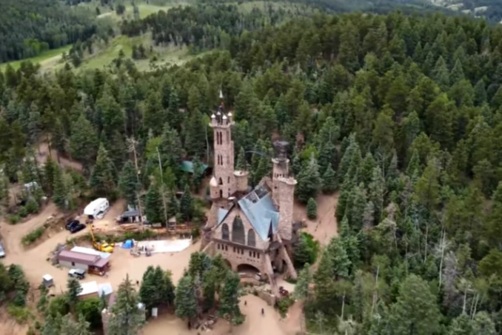 A Huge Stone Castle Built By One Stubborn Man – Natural Building Blog