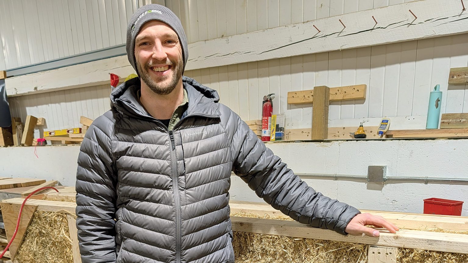 Rare Forms Builds Wood/Straw Panels – Natural Building Blog