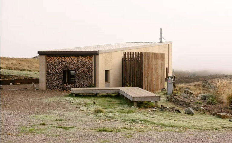 Rammed Earth Home in New Zealand Blends with Desert – Natural Building Blog