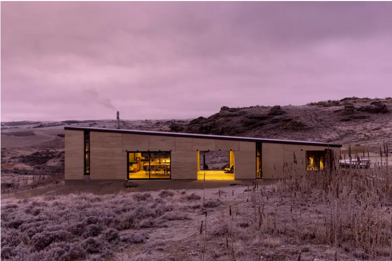 Rammed Earth Home in New Zealand Blends with Desert – Natural Building Blog