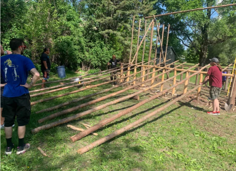 Traditional Elm Bark Lodges Return to the Great Lakes – Natural ...